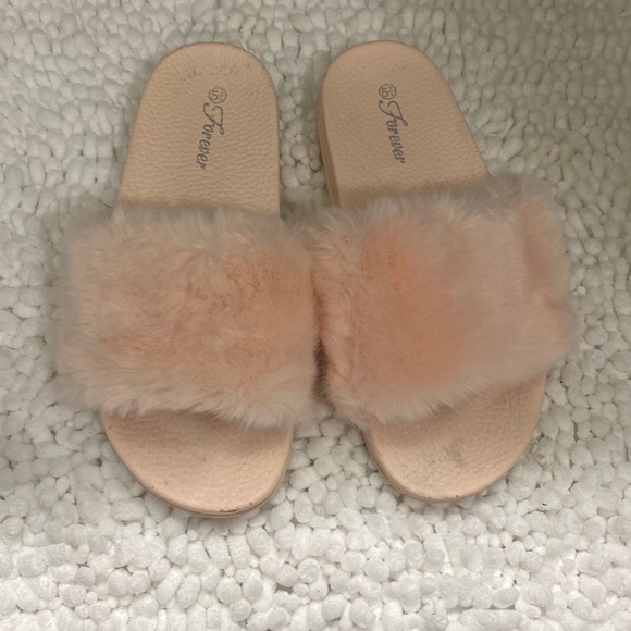 Forever 21 | Shoes | Forever Women Sandals 6 | Poshmark